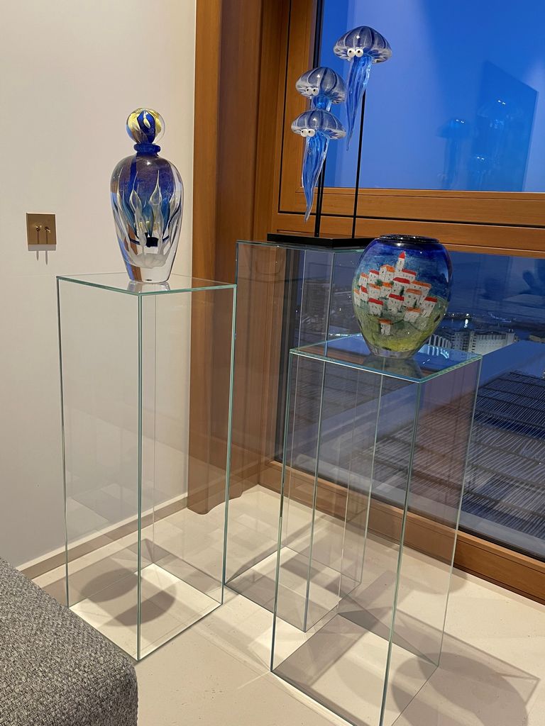Buy glass plinth ️ Glass display plinths | Museum quality